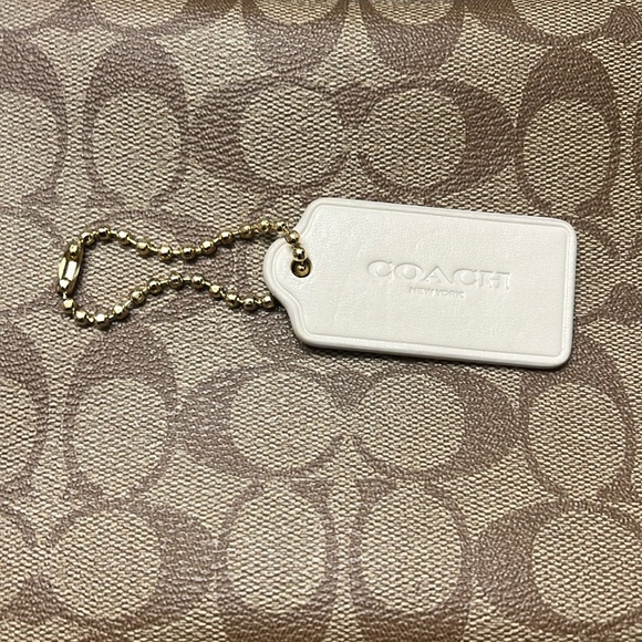 Coach | Accessories | Coach New York Hang Tag Chalk Leather Key Fob ...